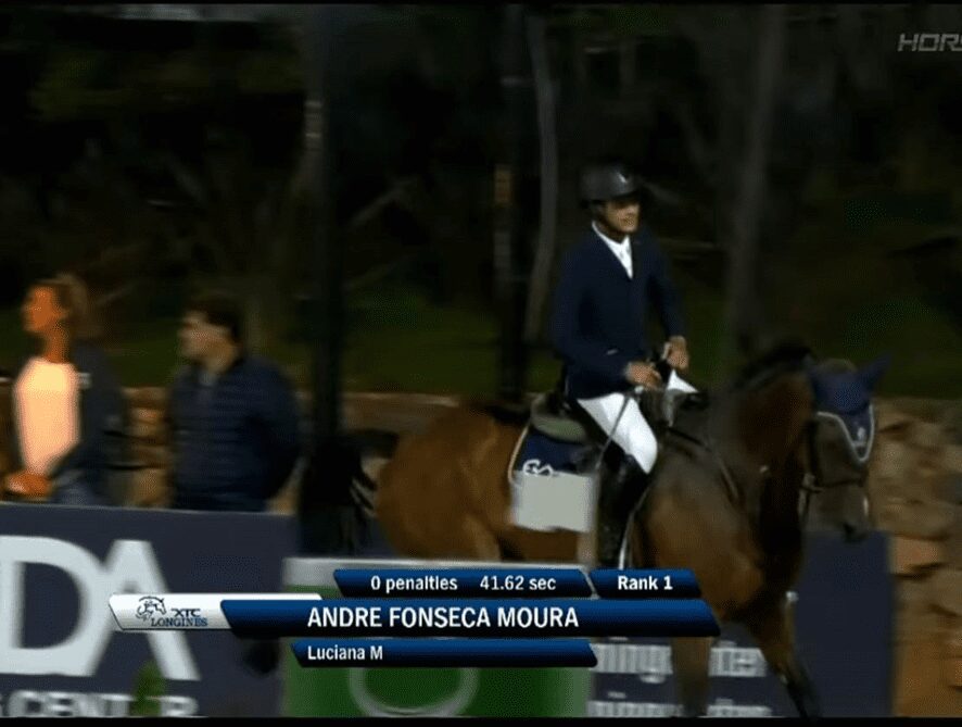 Luciana M no topo do DTC Challenge Cup no Doda Training Center - Canal ...
